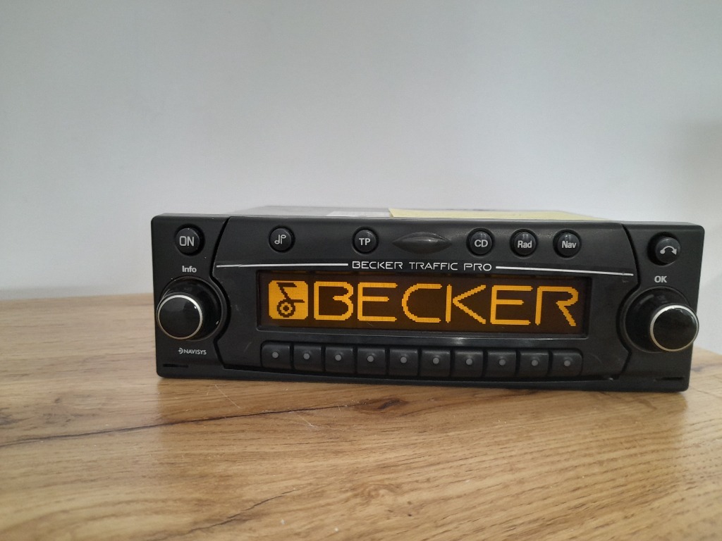 Radio Becker Traffic Pro BE4724 Mercedes r129 w140 w124 w201 w210 w202 ...