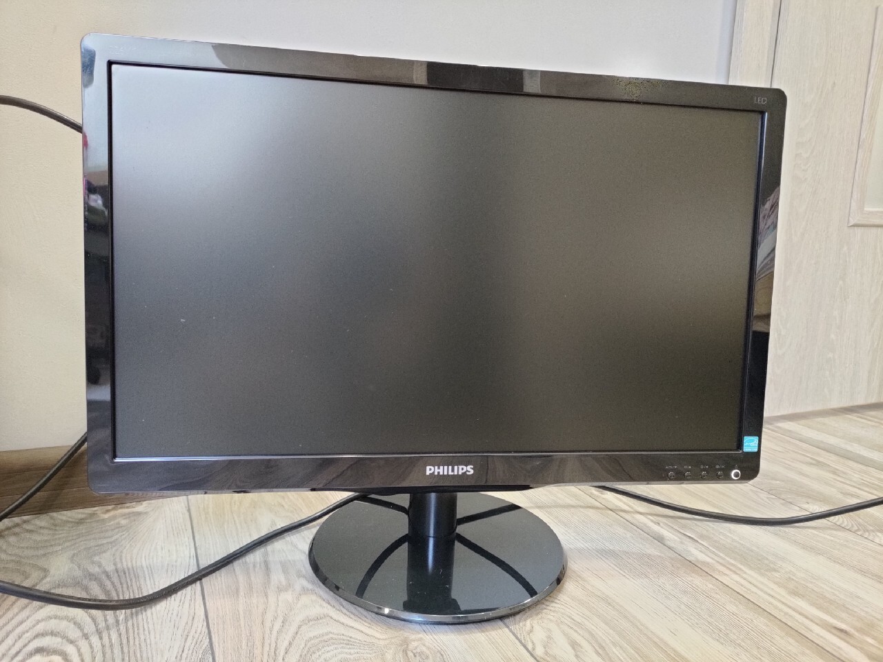 Monitor LED Philips 226V 22GVLA 22 cale FHD 60 Hz | Czempiń | Kup teraz ...