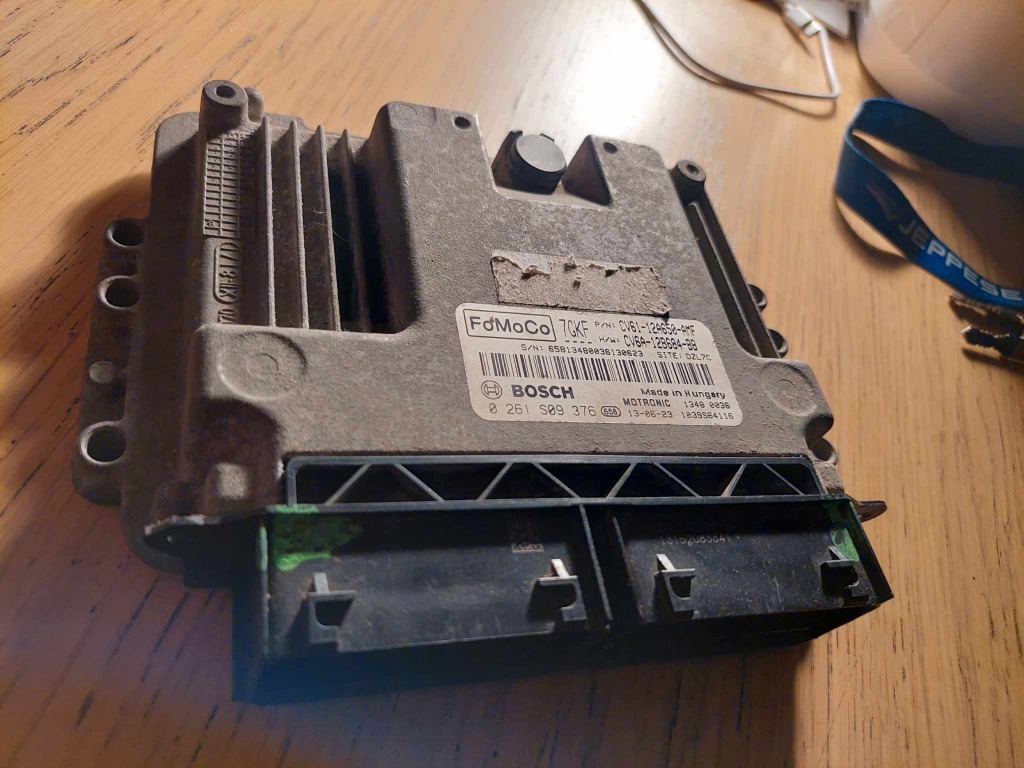 Komputer FOCUS 1 0 0261S09376 CV6112A650AMF | Gdańsk | Ogłoszenie na ...