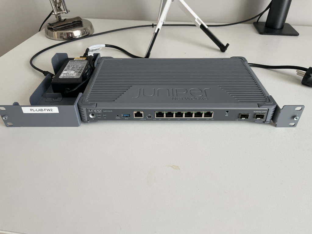 Juniper SRX300 + rack mount kit | Warszawa | Kup teraz na Allegro Lokalnie