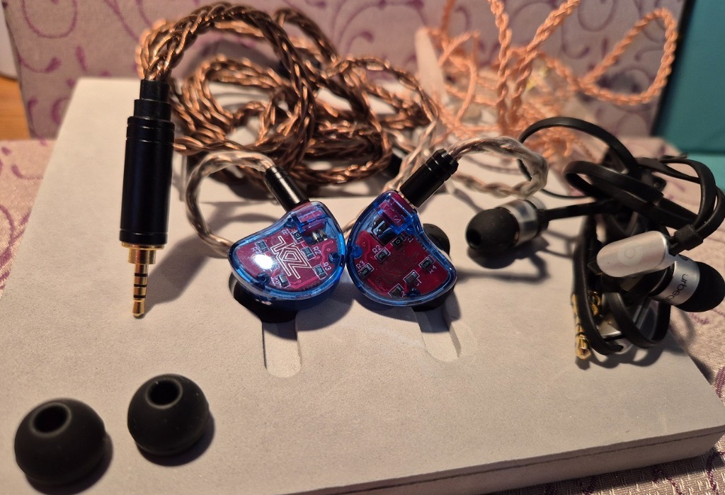 Słuchawki KZ AS10 i URBEATS | KRAKÓW | Kup teraz na Allegro Lokalnie