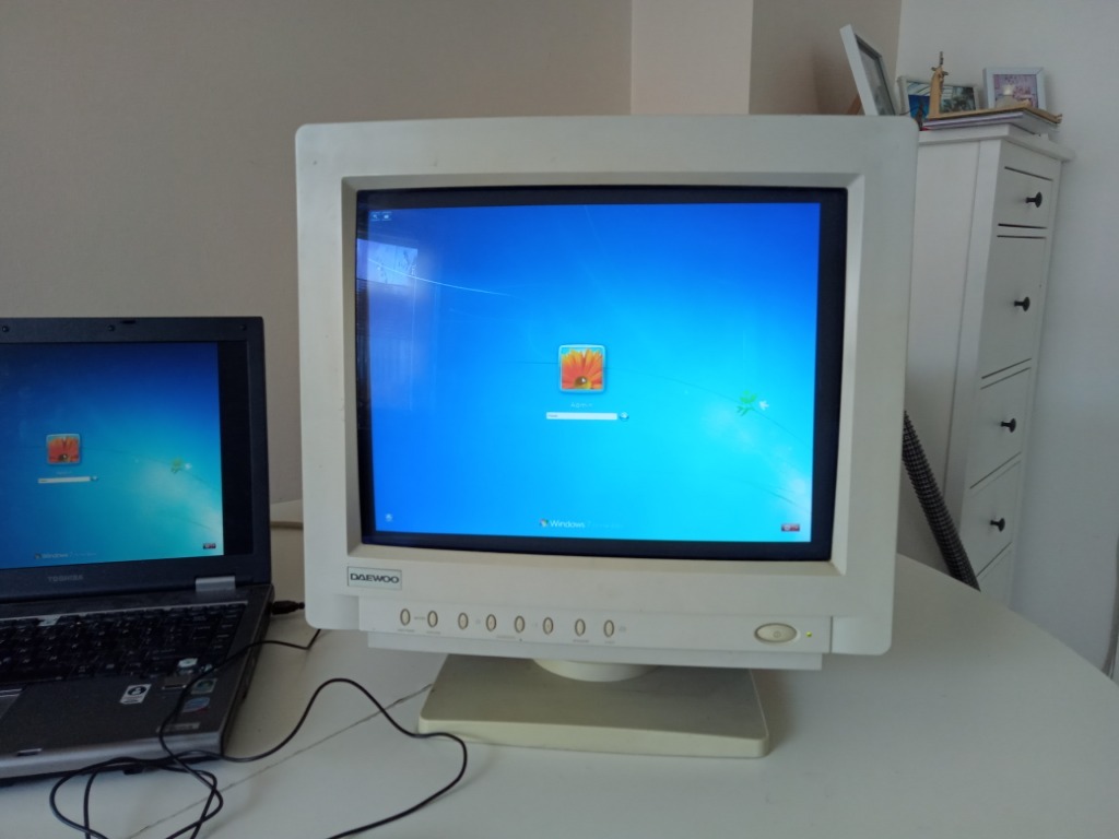 Stary monitor Daewoo CMC-714C 17" CRT | Kluczbork | Kup teraz na ...