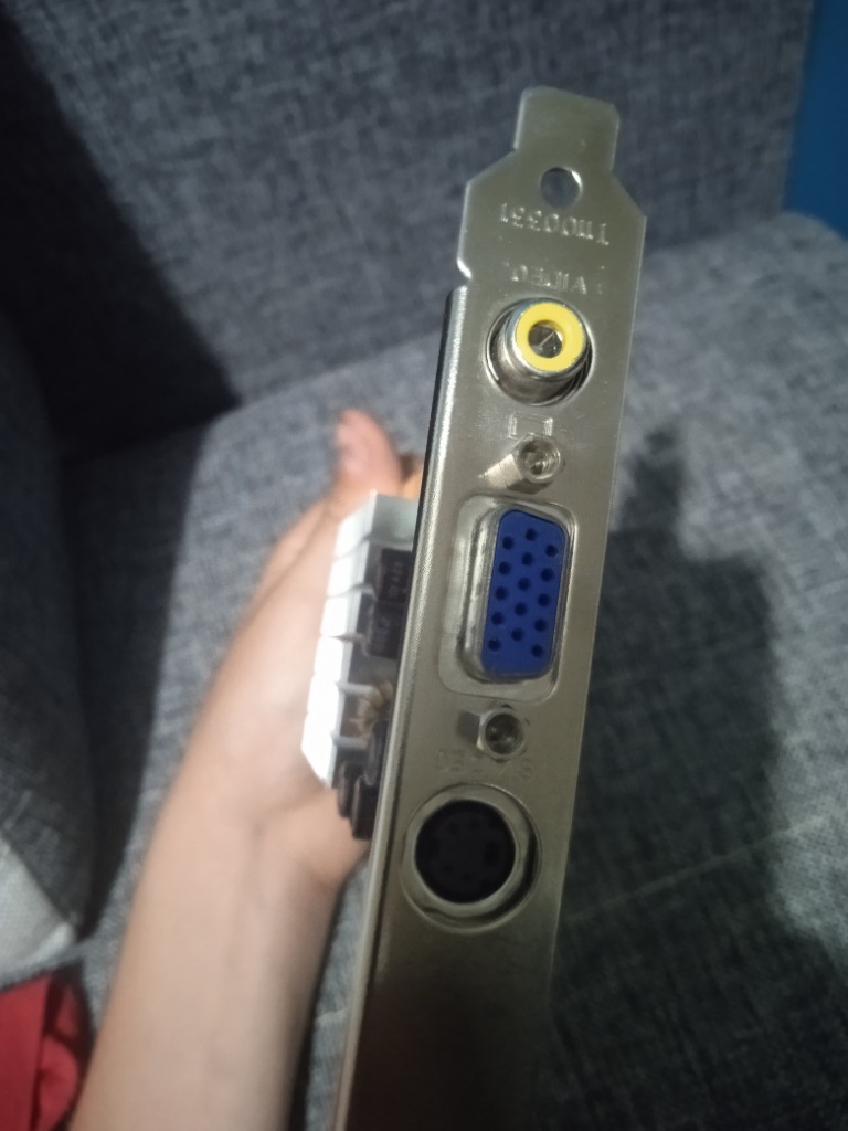 Karta graficzna WinFast 128mb | Czarnożyły | Kup teraz na Allegro Lokalnie