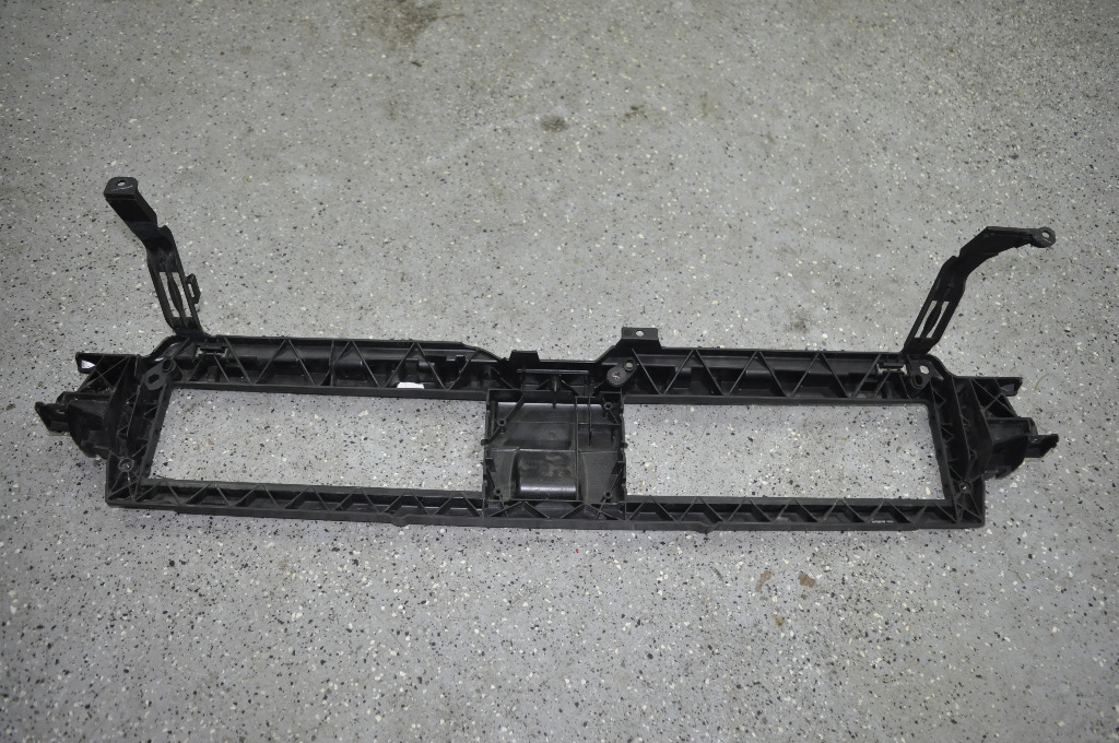 8W6807771 UCHWYT WZMOCNIENIE PRZEDNIE AUDI A5 8W6 | Błonie | Kup teraz ...