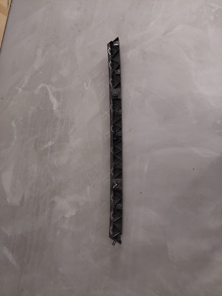 MERCEDES GLA W156 ŚLIZG ZDERZAKA TYŁ A1568850065 | Grodzisk Mazowiecki ...