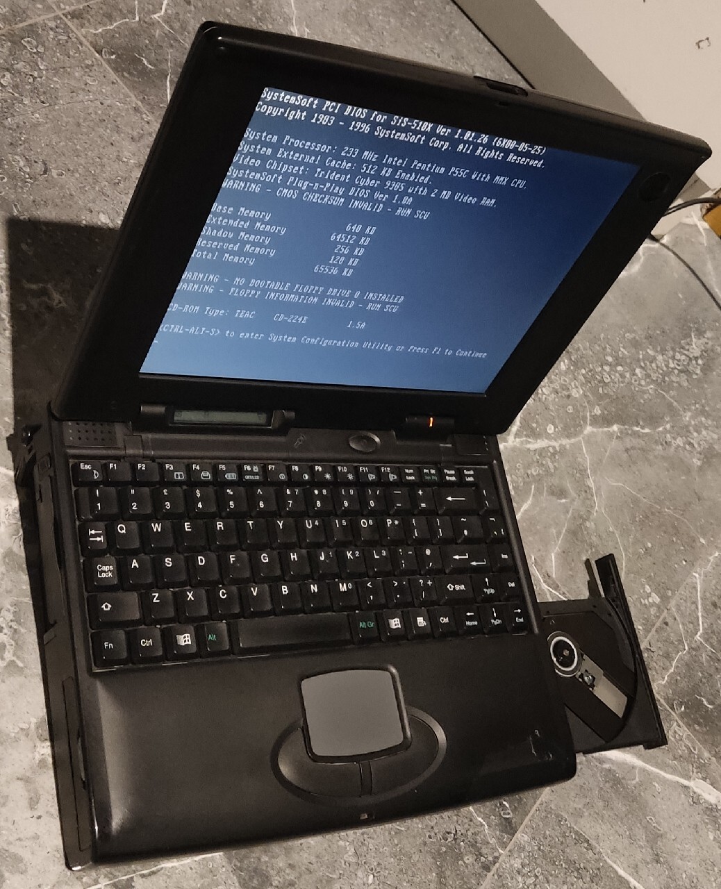 Laptop notebook 6200AT Pentium 1 233MMX Retro | Starachowice | Kup ...