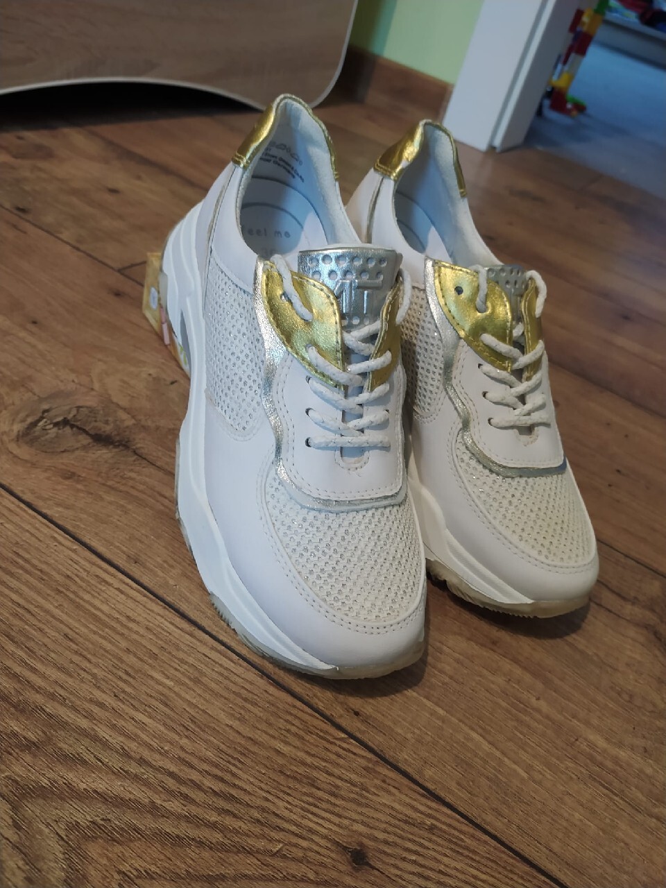 Buty sneakersy firmy Marco Tozzi | Łęczyce | Kup teraz na Allegro Lokalnie