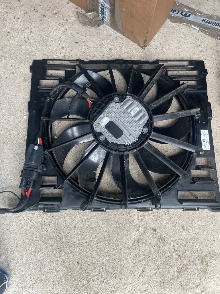 Wentylator chłodnicy bmw g30 17427953399 | Otwock | Kup teraz na ...