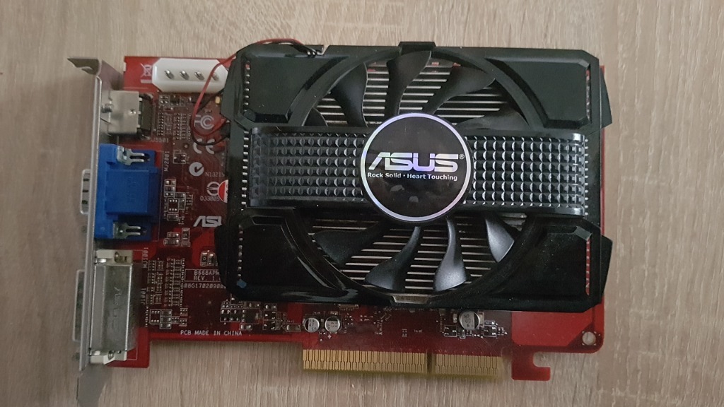 Karta graficzna Asus Radeon HD4670 1GB DDR3 AGP 8X | Gołcza | Licytacja ...