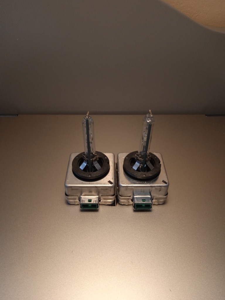 Żarówki ksenonowe Osram D3S | Brwinów | Kup teraz na Allegro Lokalnie