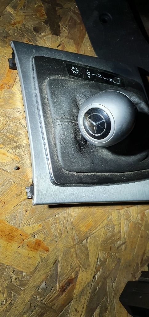 Gałka wybierak biegów Mercedes A2042672410 | Góra | Ogłoszenie na ...