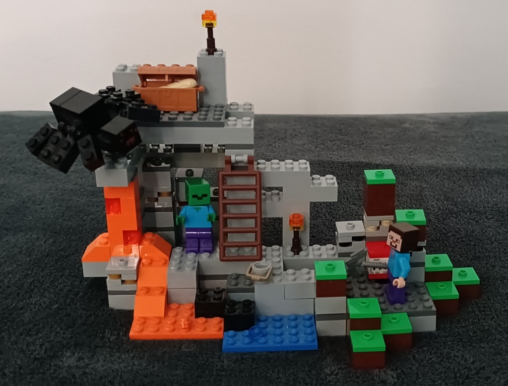 LEGO Minecraft – Jaskinia, 21113 | Warszawa | Kup teraz na Allegro Lokalnie