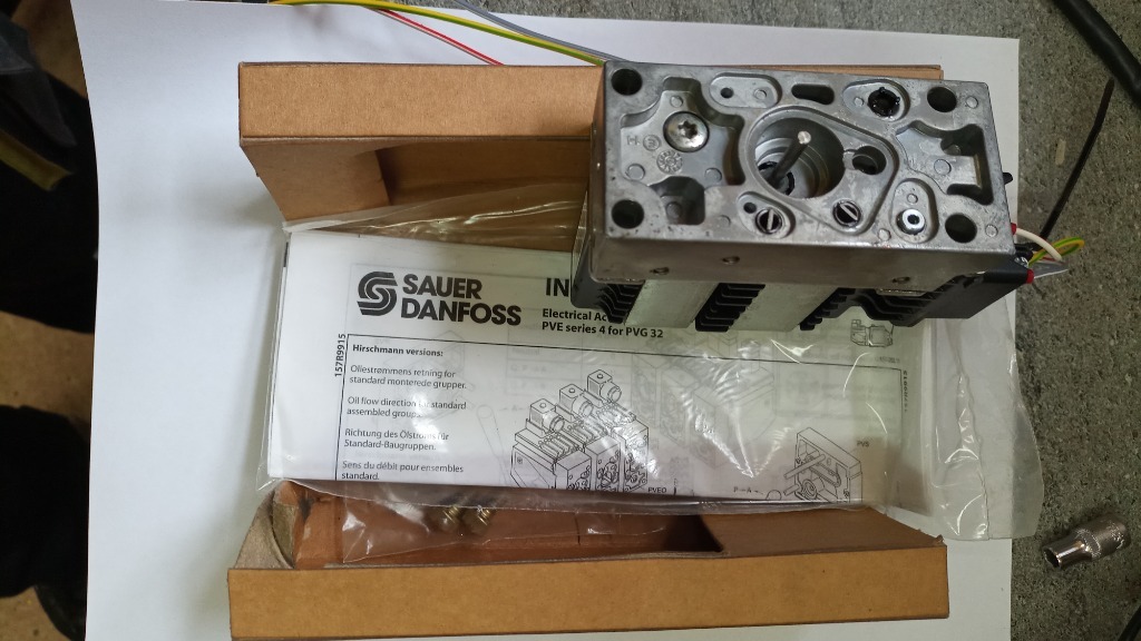 Sauer Danfoss 157B4032 PVEH PVEO PVG32 Matbro JCB | Białystok | Kup ...