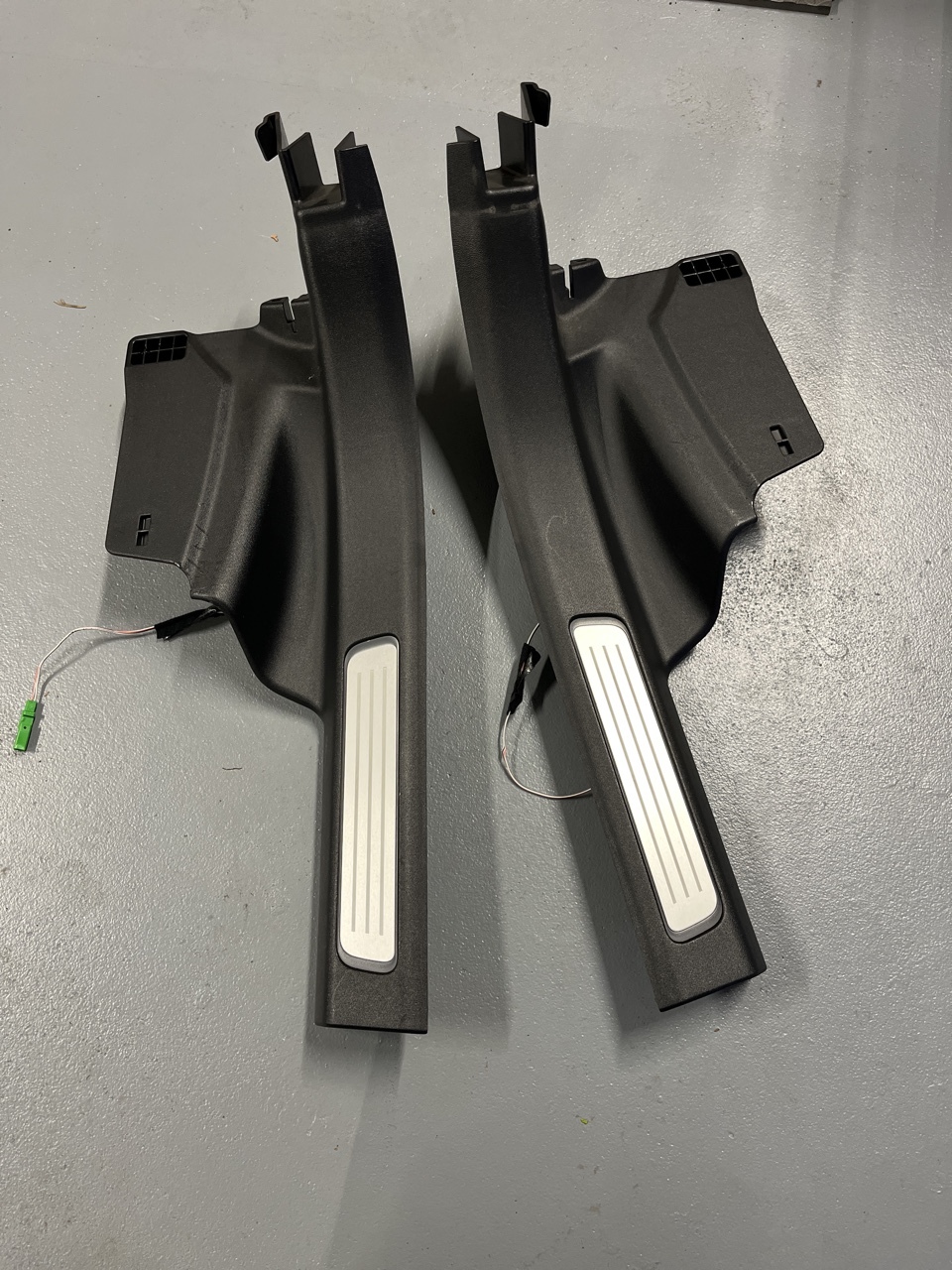 Volvo S90 V90 V90CC listwa progowa podświetlana 31479063 31479064 ...