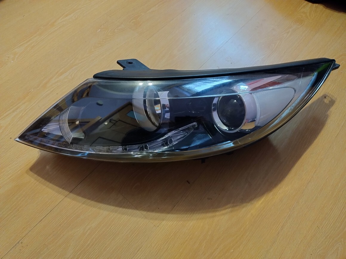KIA SPORTAGE 3 III LAMPA LEWA PRZEDNIA XENON | Świdnica | Kup teraz na ...