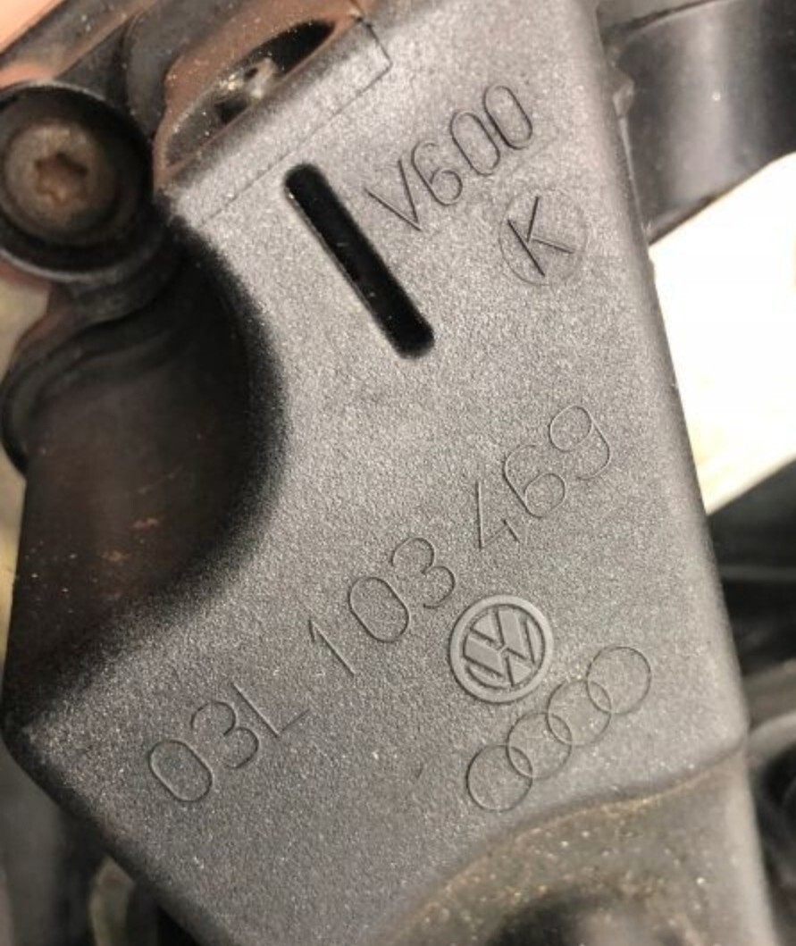 Pokrywa zaworów 03L 103 469 K | Zielona Góra | Ogłoszenie na Allegro ...