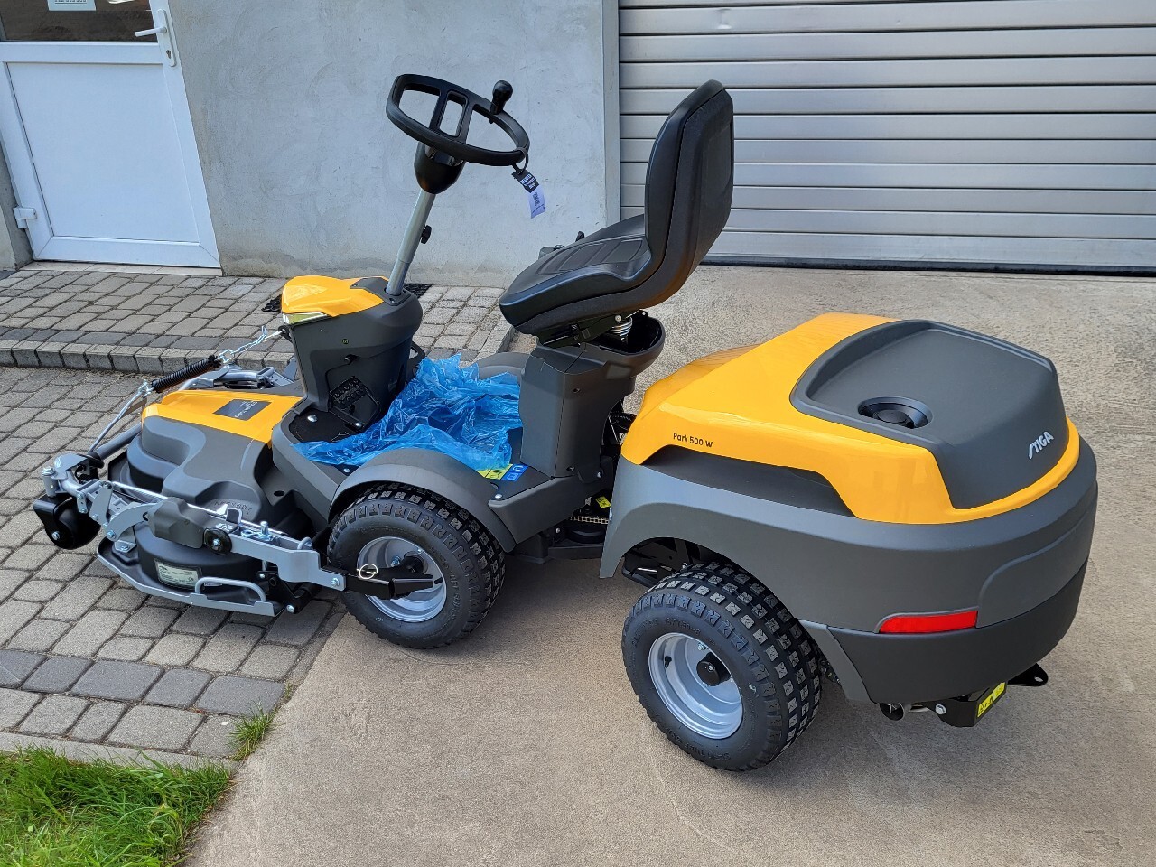 Traktorek kosiarka Stiga Park 500W +Combi100 Grati | Dymki | Ogłoszenie ...