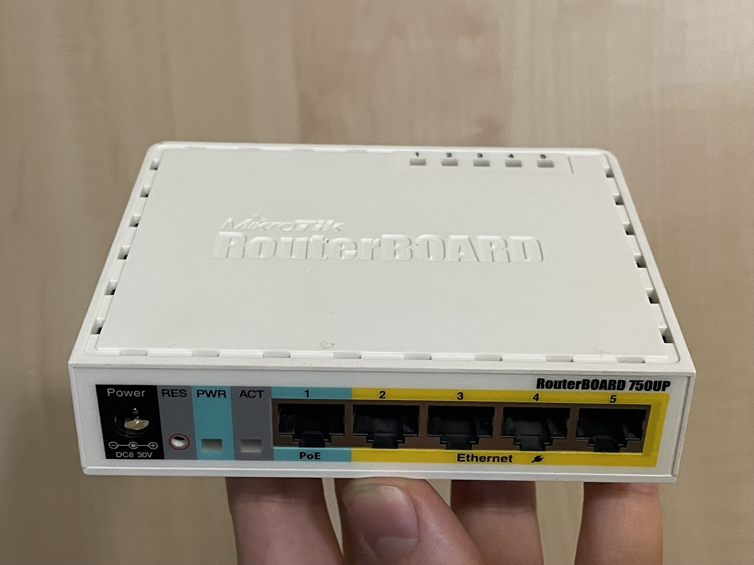 Mikrotik RouterBoard 750UP RB750UP router ruter | Poznań | Kup teraz na ...