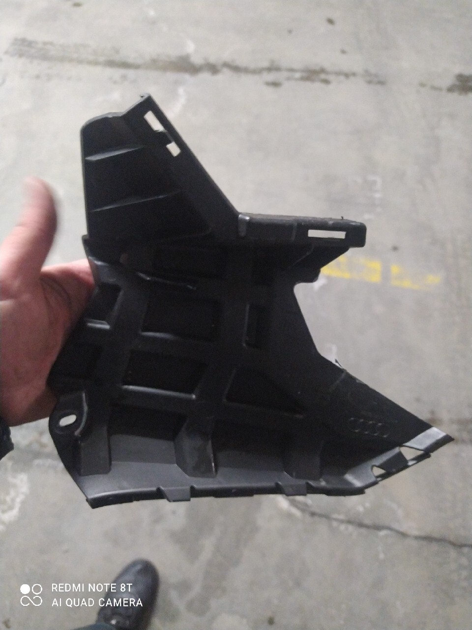 Ślizg zderzaka Audi Q3 83a807095A | Nowy Sącz | Ogłoszenie na Allegro ...