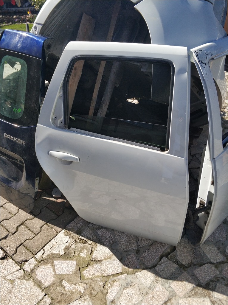 Drzwi DACIA DUSTER tylne lewe prawe tył | Zbąszynek | Kup teraz na ... Drzwi DACIA DUSTER tylne lewe prawe tył | Zbąszynek | Kup teraz na ...