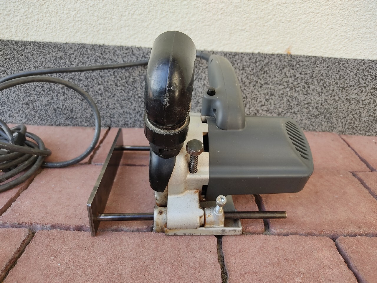 Piła przecinarka ręczna ELU MH 25 precyzyjna | Grębów | Ogłoszenie na ...