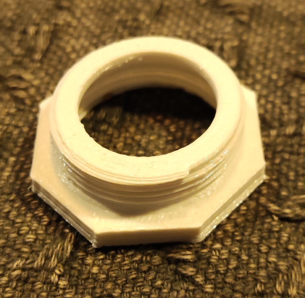 Adapter na zawór grzejnikowy M28 do głowicy M30 | Mysiadło | Kup teraz ...