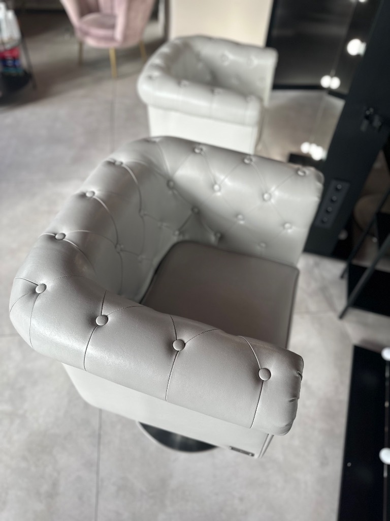 Fotele fryzjerskie Pand Duke | Łódź | Ogłoszenie na Allegro Lokalnie