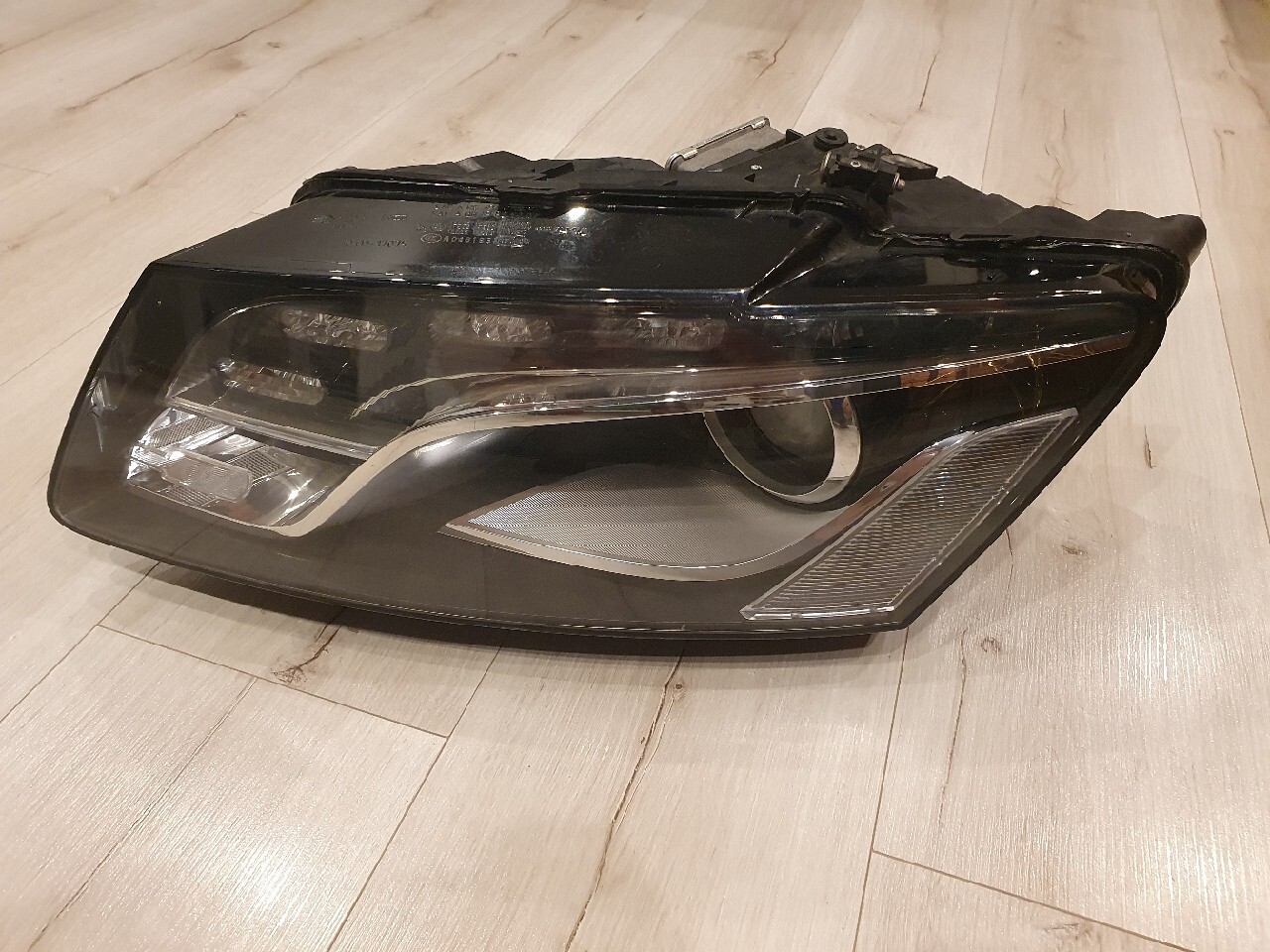 Reflektor lewy Audi Q5 8R0 941 003D KOITO | Zielona Góra | Kup teraz na Allegro Lokalnie