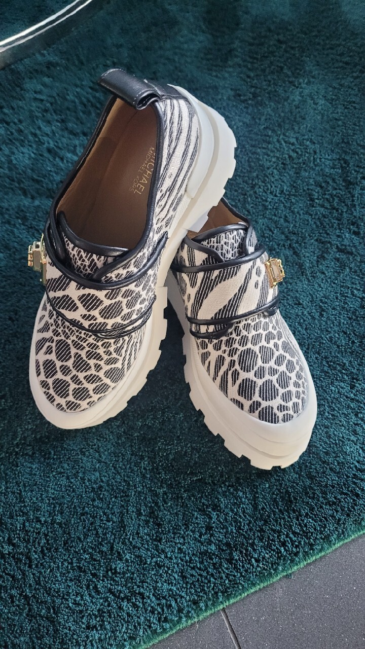 Buty Michael Kors kolekcja PADMA | Świdnica | Kup teraz na Allegro Lokalnie Buty Michael Kors kolekcja PADMA | Świdnica | Kup teraz na Allegro Lokalnie