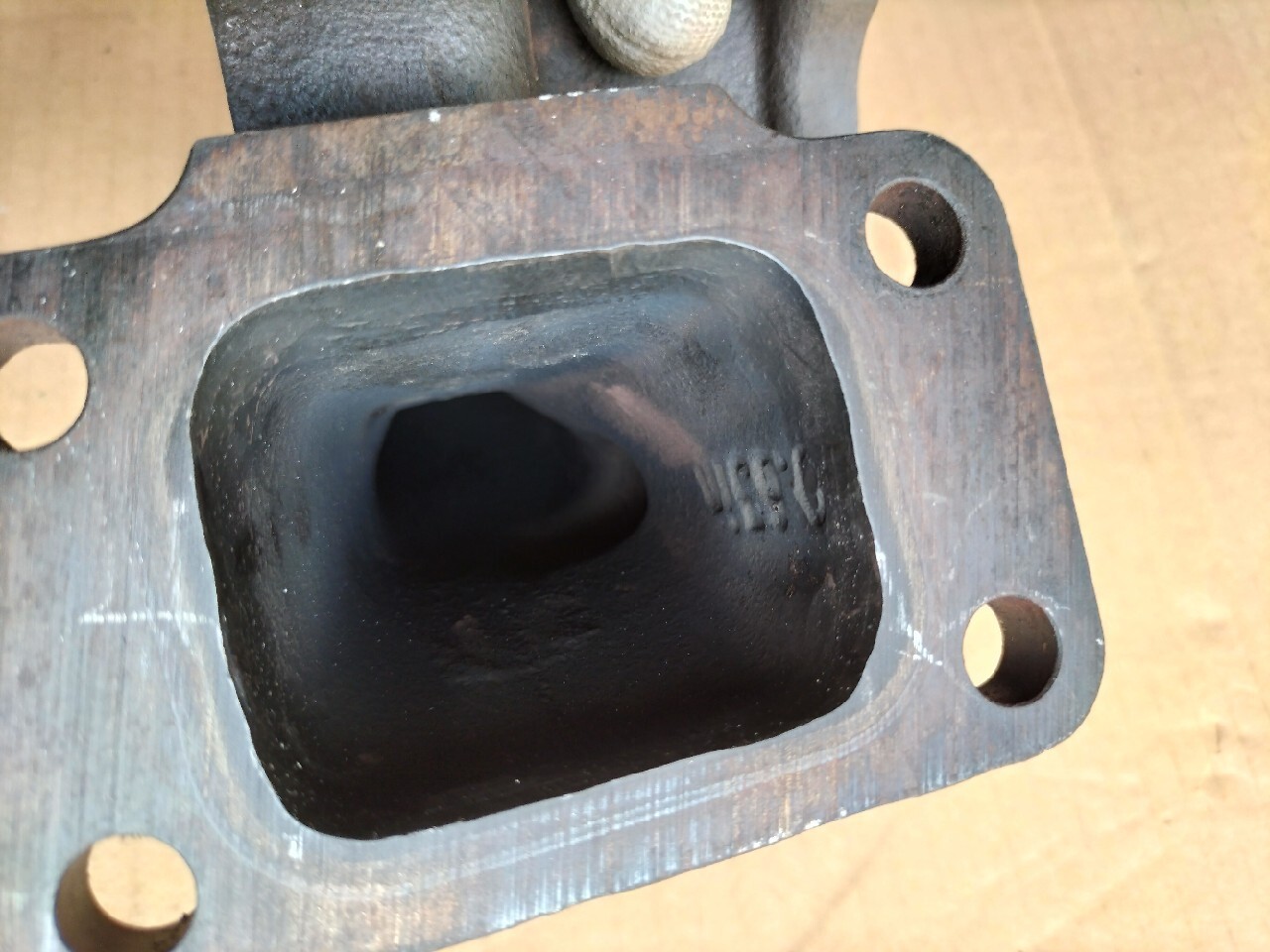 Garrett GT30 AR 0.63 T3 z wewnętrznym WG Żeliwo | Poznań | Ogłoszenie ...