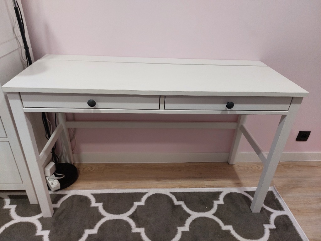 Biurko HEMNES z IKEA z 2 szufladami 47x120x75 cm | Żory | Ogłoszenie na ...