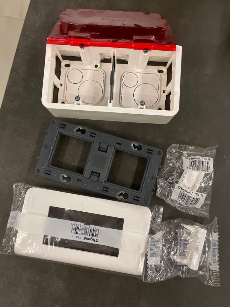 puszka elektryczna legrand zestaw 080252 MOSAIC | Warszawa | Kup teraz ...