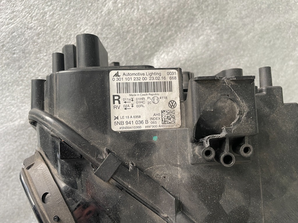 VW TIGUAN Lampa Xenon Prawy Full Led 5NB 941 036D | Częstochowa | Kup teraz na Allegro Lokalnie