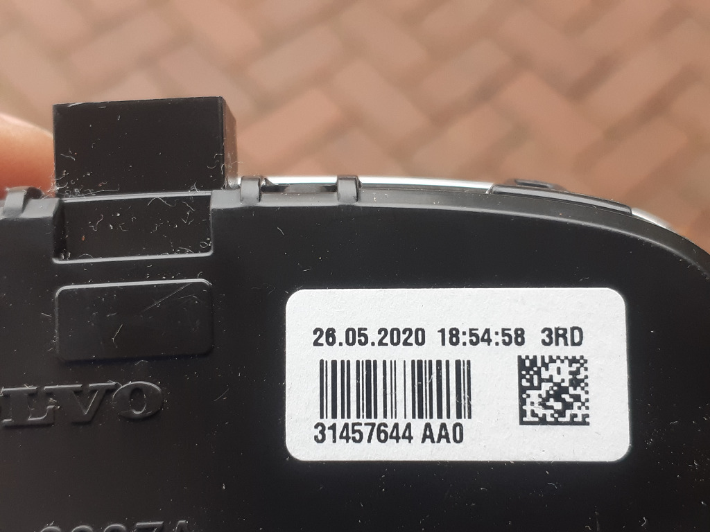 Volvo 31457644 Xc90 Tylna Lampka Z Podsufitki | Częstochowa | Kup teraz ...