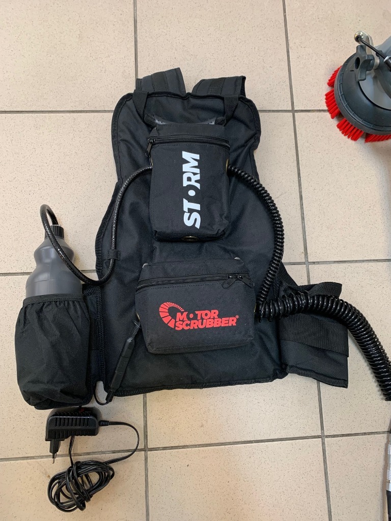 Motorscrubber MS2000 JET + do schodów Szorowarka | Gdynia | Ogłoszenie ...