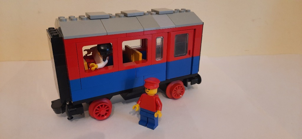 LEGO 7818 Passanger Coach wagon osobowy | Lipinki | Kup teraz na ...