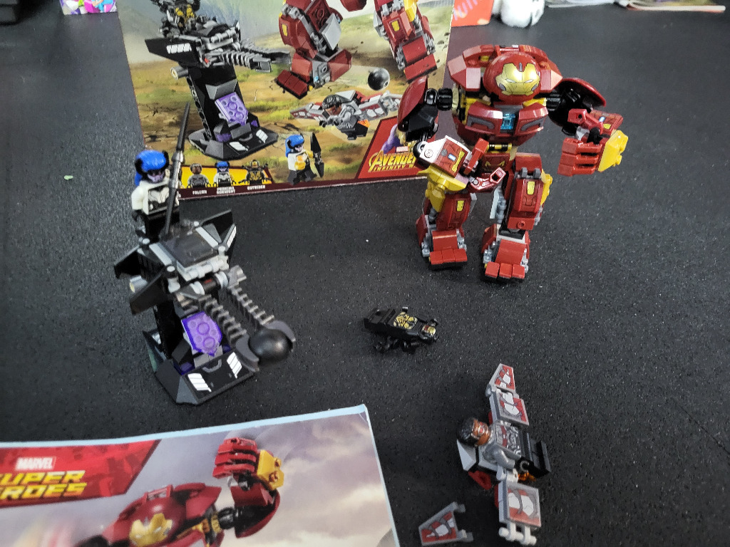 LEGO 76104 Marvel Avengers - Walka w Hulkbusterze | Sieroszewice | Kup ...