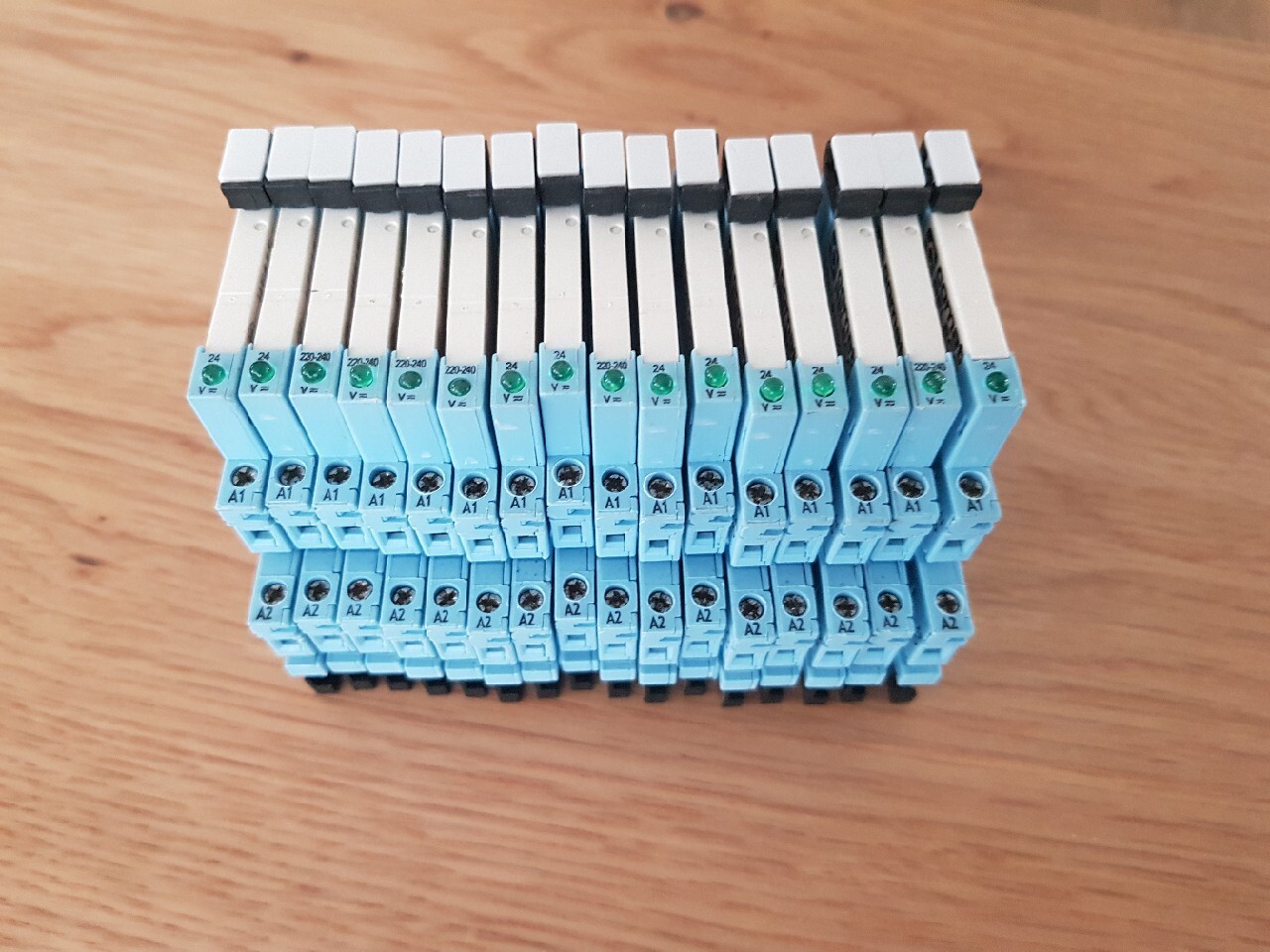 Moduł Comat Releco CRINT-R11 DC60V - 16 sztuk | Pyskowice | Kup teraz ...