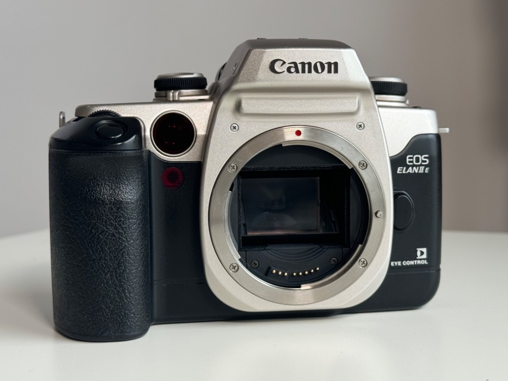 Canon EOS ELAN II E 50E lustrzanka analogowa | Warszawa | Ogłoszenie na ...
