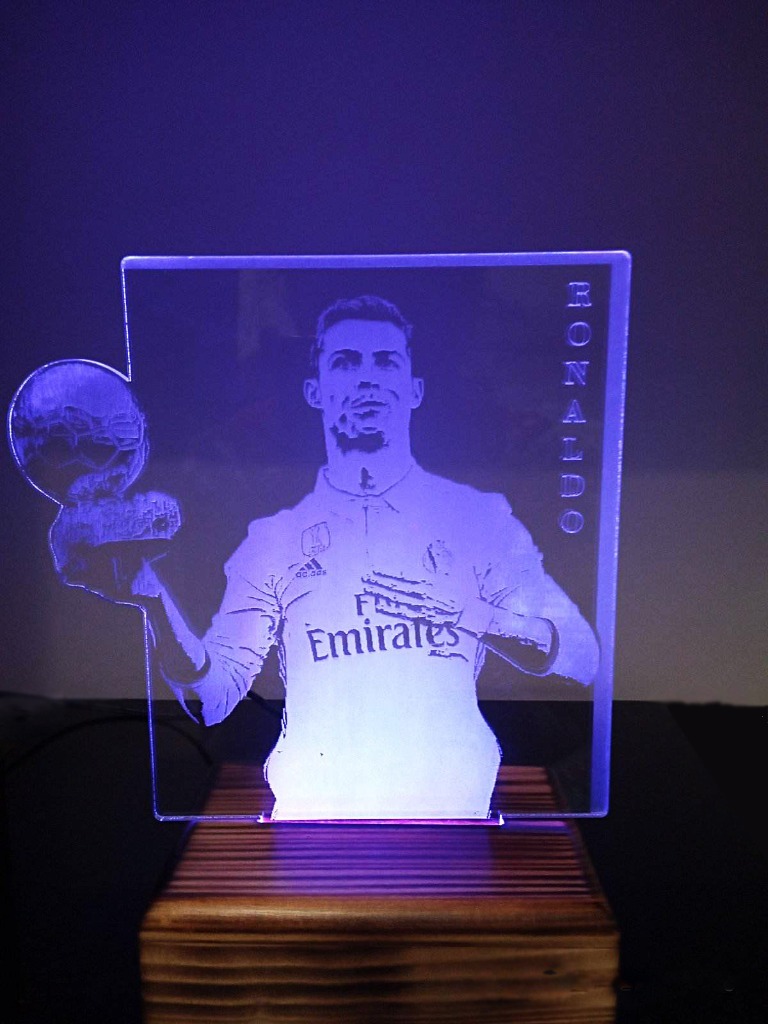 LED lampa 3d. z pilotem.Cristiano Ronaldo. piłkarz | Mielec | Kup teraz ...