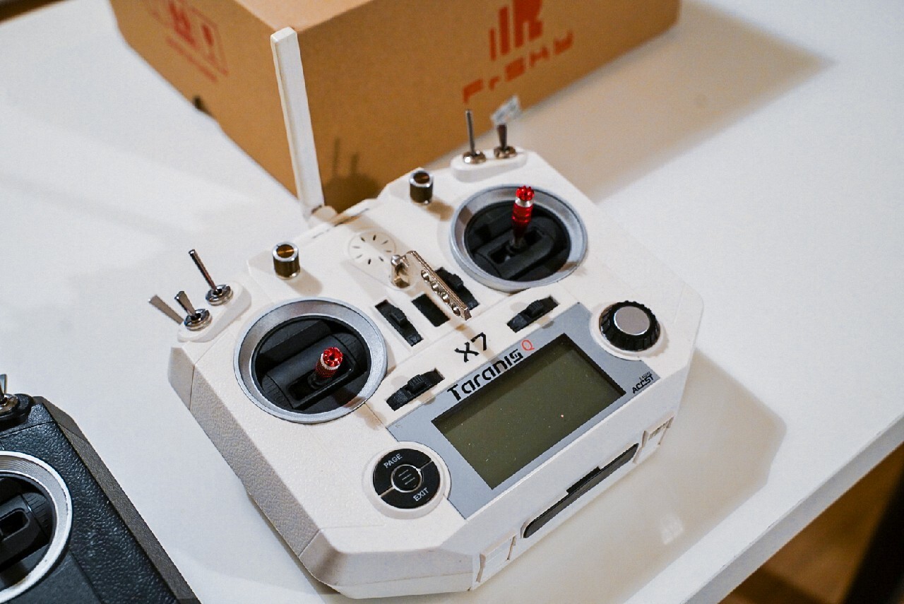 FrSky Taranis qx7 biały crossfire mod | Gdańsk | Kup teraz na Allegro ...