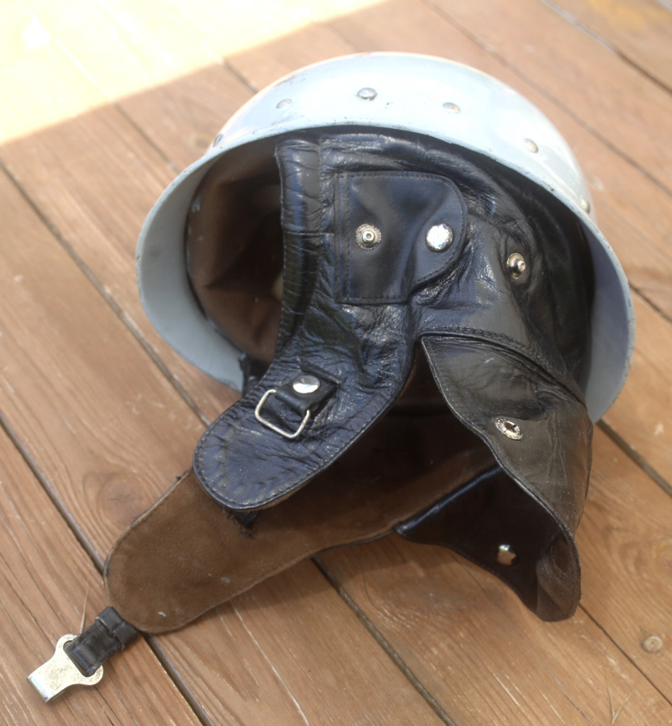 Kask Motocyklowy MO milicja hełm ZOMO stan wojenny | Czosnów | Kup ...