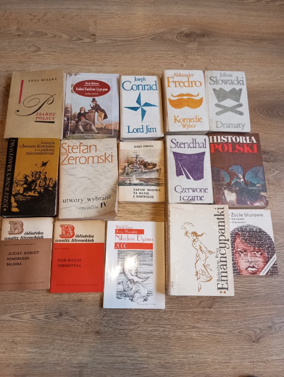 Książki mix jak na zdjęciu | Robakowo | Licytacja na Allegro Lokalnie
