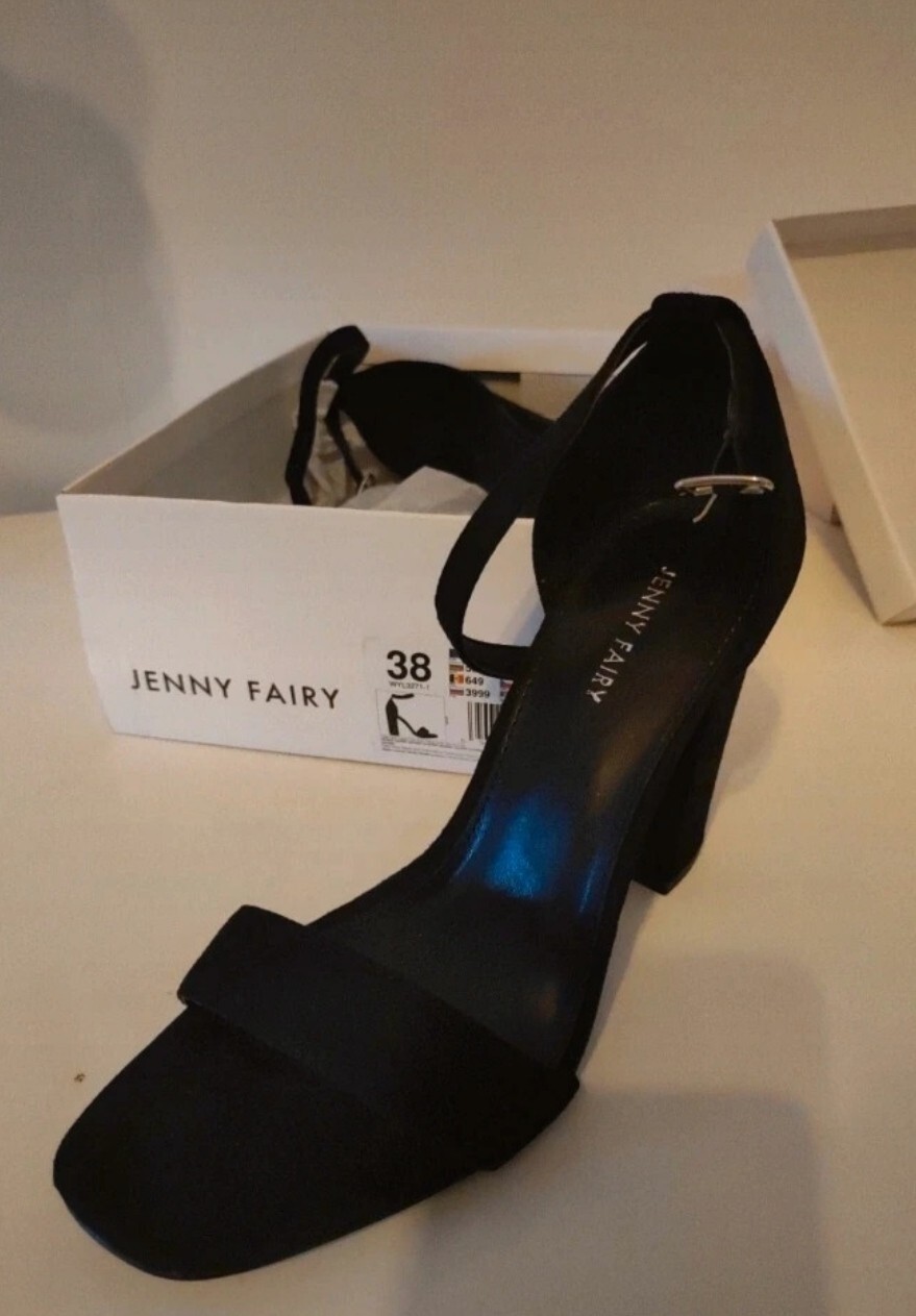 Buty CCC czarne klasyczne | Białystok | Ogłoszenie na Allegro Lokalnie