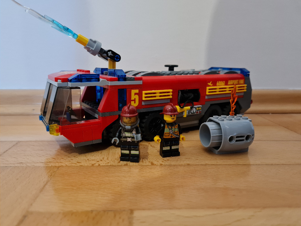LEGO 60061 City Lotniskowy Wóz Strażacki-Kompletne | Gdańsk | Kup teraz ...
