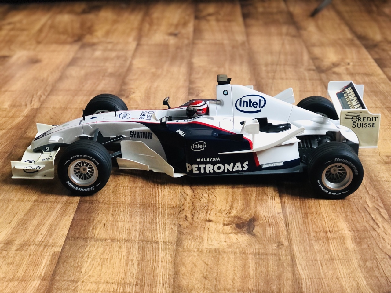 Bolid F1 BMW Sauber F1.06 Robert Kubica 1:6 | Piekary Śląskie | Kup ...