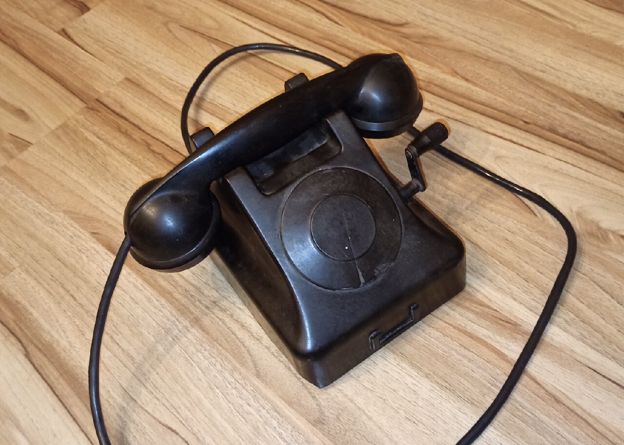 Telefon na korbkę, bakielitowy RWT MB-59 | Kisielice | Kup teraz na ...