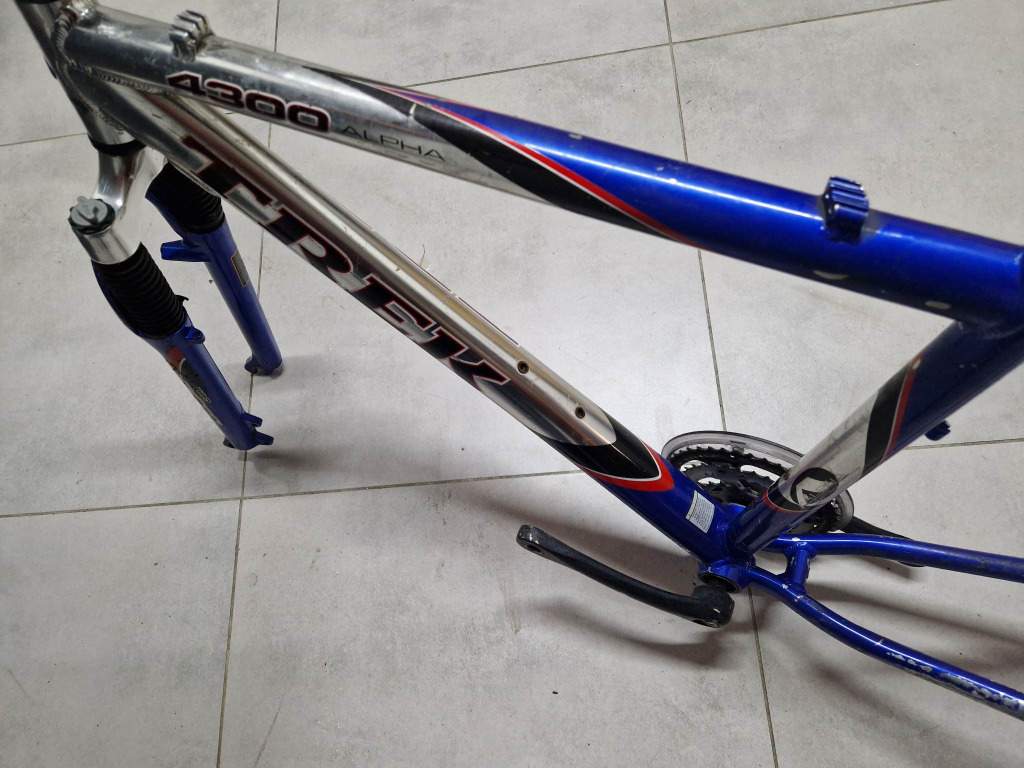 TREK 4300 + RST Capa - rama aluminiowa + dodatki | Legionowo | Kup ...