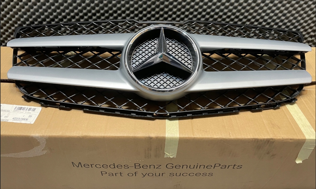 Mercedes GLK grill A2048802783 | Opole Lubelskie | Kup teraz na Allegro ...