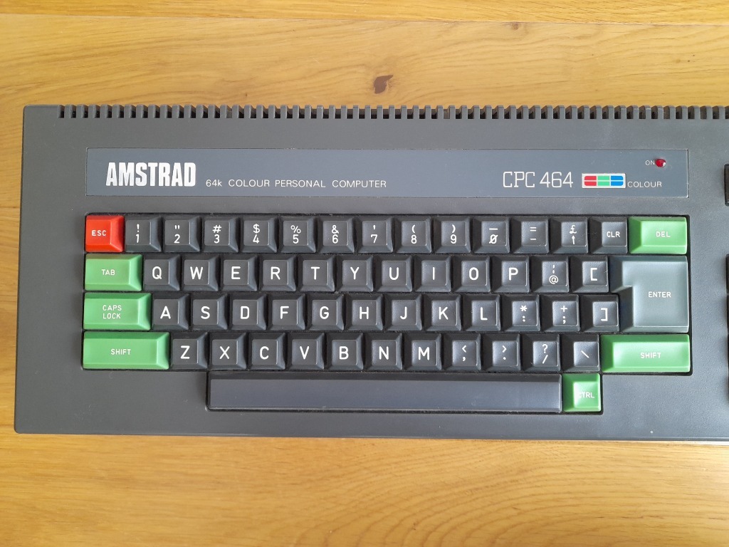 Komputer Amstrad CPC 464 + monitor +oryginalne gry | GDYNIA | Licytacja ...